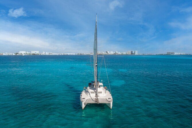 Catamaran Snorkeling with Openbar & Lunch Cancun to Isla Mujeres - Who Would Love This Tour