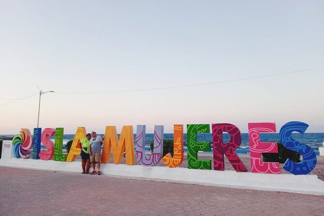 Catamaran to Isla Mujeres at sunset pick up Cancun - Group Size and Atmosphere