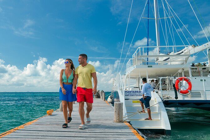 CATAMARAN to Isla Mujeres, Snorkel & Beach Club by Xcaret - What Travelers Are Saying