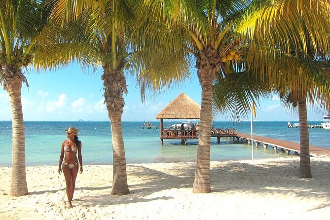 Catamaran to Isla Mujeres: Snorkel MUSA, Playa Norte & Buffet - FAQs