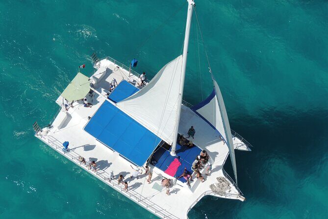 Catamaran to Isla Mujeres Snorkeling, Beach Club and Lunch Tour - What Travelers Say