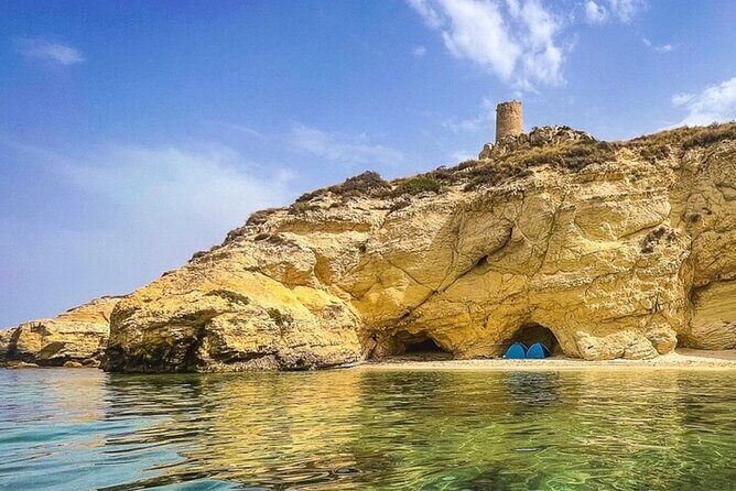 Catamaran tour stops bathing and snorkeling toast with prosecco - Key Points