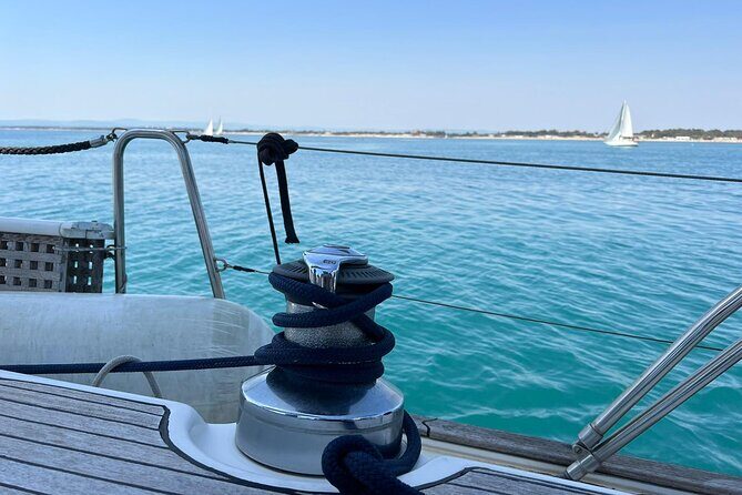 Catania boat tour along the coast with aperitif and snorkeling - FAQ