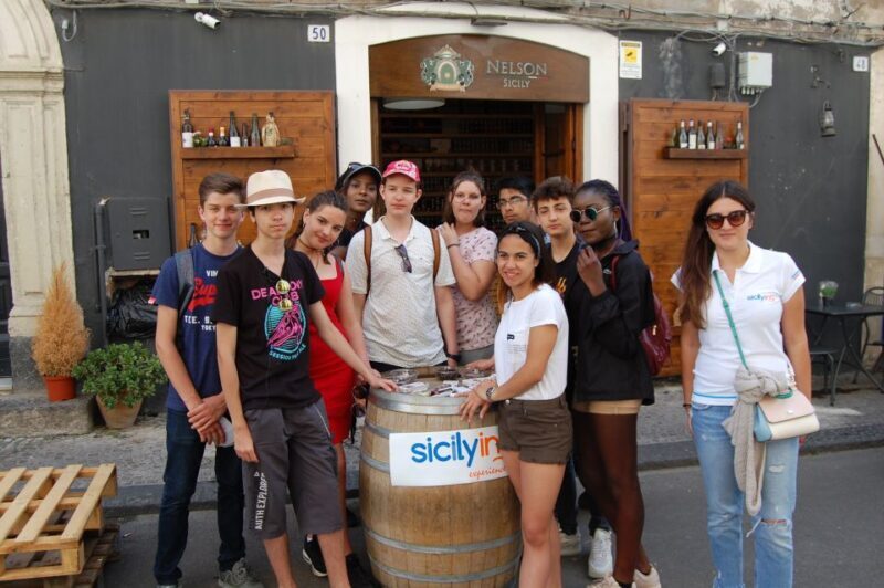 Catania: Guided Street Food Walking Tour - Guides and Group Size