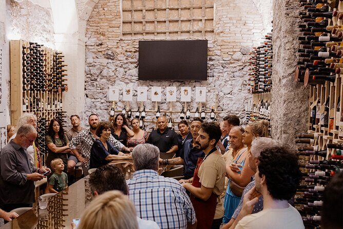 Catania: wine tasting in a metropolitan market - FAQs
