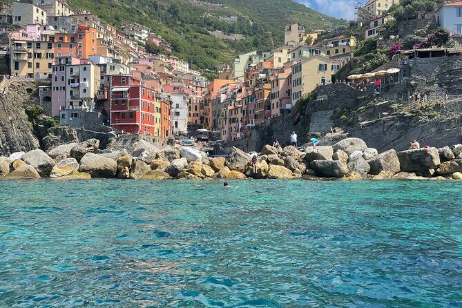 Catch the Sun, Skip the Crowds: 5Terre w Aperitivo&Snorkel - The Itinerary: What to Expect