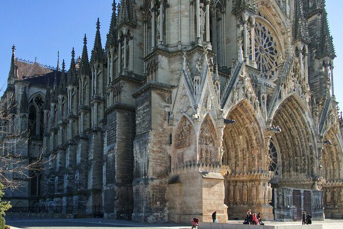 Cathedral of Notre Dame de Reims Self-Guided Tour with Mobile App - FAQ
