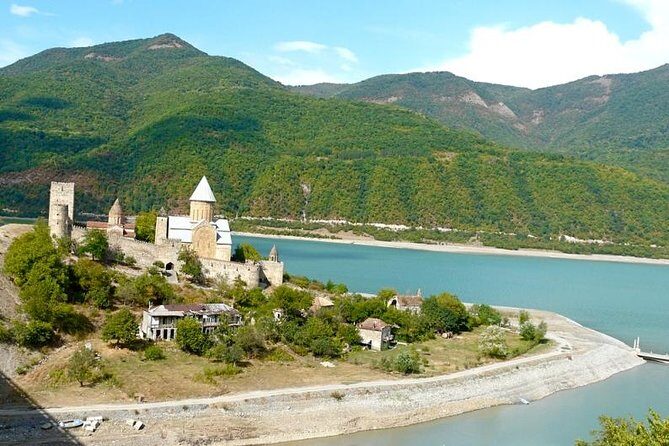 Caucasus mountains full day Private Tour Ananuri-Gudauri-Kazbegi - Key Points