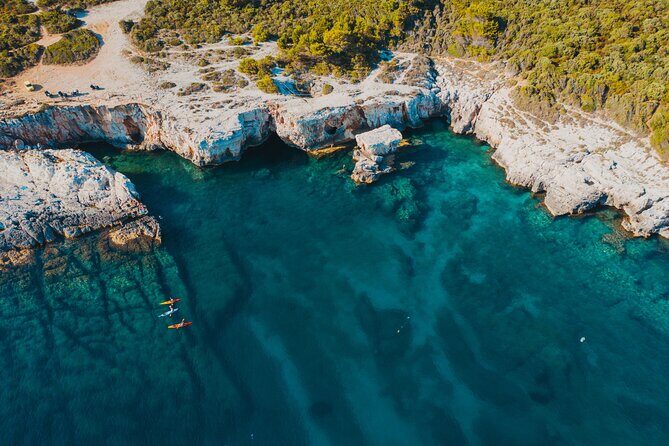 Cave Adventure near Pula by Kayak - Discovering the Pula Kayak Cave Adventure