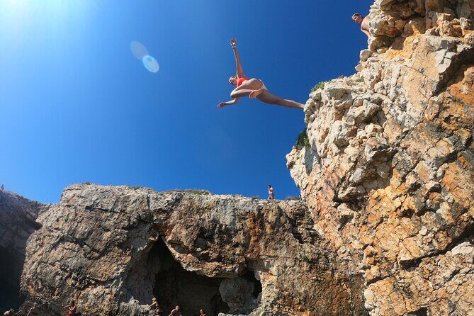 Cave exploring by kayak - Who Should Consider This Tour?