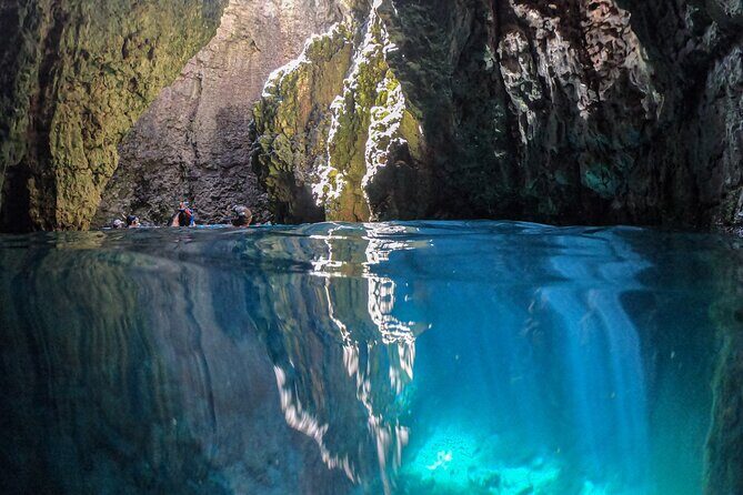 Cave exploring by kayak - The Sum Up