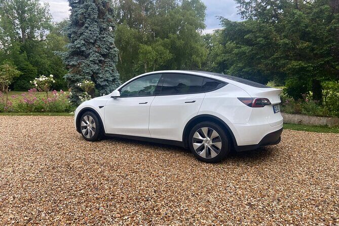 CDG Airport to Paris  Private Transfer with Meet & Greet - Who Would Benefit Most?