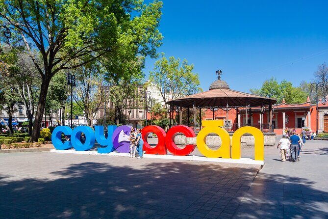 CDMX Enjoy a unique tour of Xochimilco and Coyoacán - Exploring Coyoacán: A Neighborhood Full of Charm
