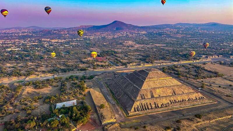 CDMX: Fly over Teotihuacan in a hot air balloon, with transfers and breakfast included. - An Overview of the Tour Experience