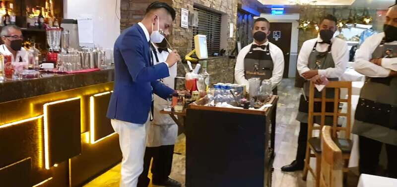 CDMX: Mixology and classic cocktail classes in a bar in polanco. - Who Should Consider This Tour?