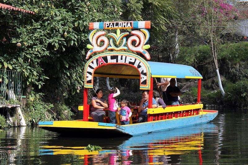 CDMX: Trajinera party in Xochimilco with tacos, music, and drinks - The Itinerary Breakdown