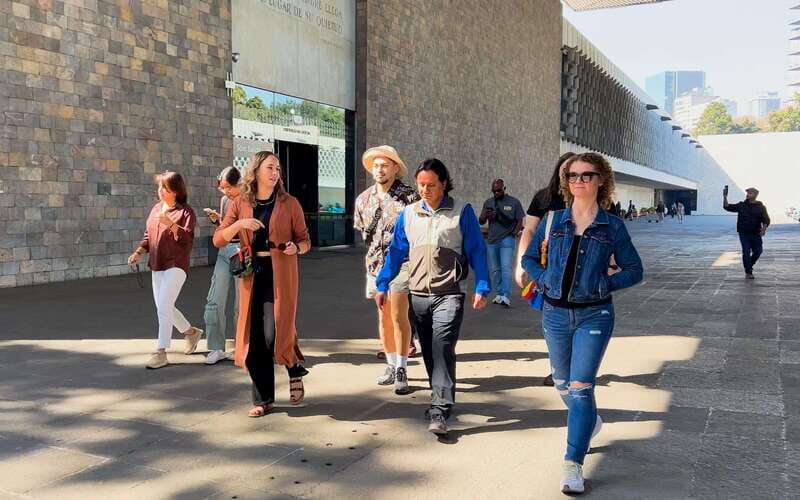 CDMX: Visit to Chapultepec Castle and Anthropology Museum - An In-Depth Look at the Experience