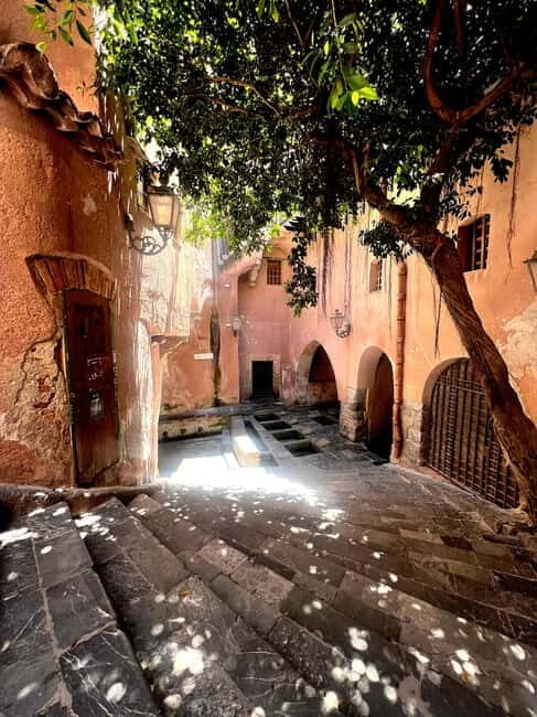 Cefalù: Walking Tour & Authentic Sicilian Aperitivo - A Deep Dive into the Itinerary