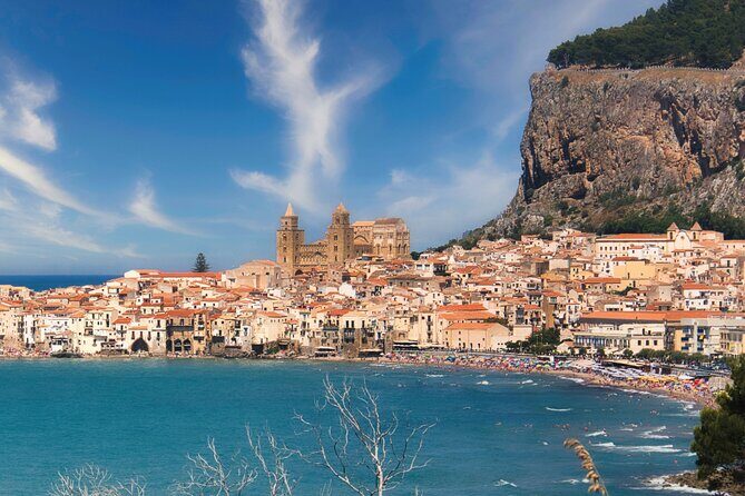Cefalù Walking Tour with Audio and Written Guide by a Local - Key Points