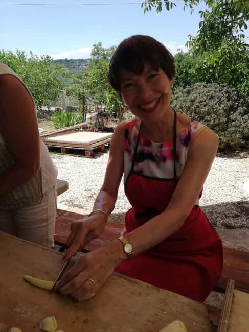 Ceglie Messapica: Orecchiette Pasta Making Class with Meal - An In-Depth Look at the Experience