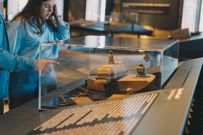 Cellar Tour, Port Wine Tasting & Fado Show at Fonseca - Value for Money & Practical Insights