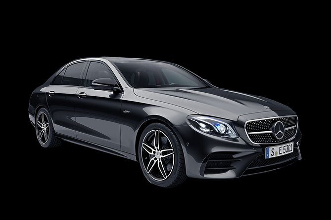 Central London to Heathrow Airport private taxi transfers - Who is this transfer best suited for?  