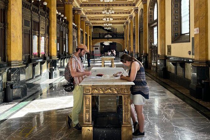 Central Mexico City Private Walking Tour - Key Points