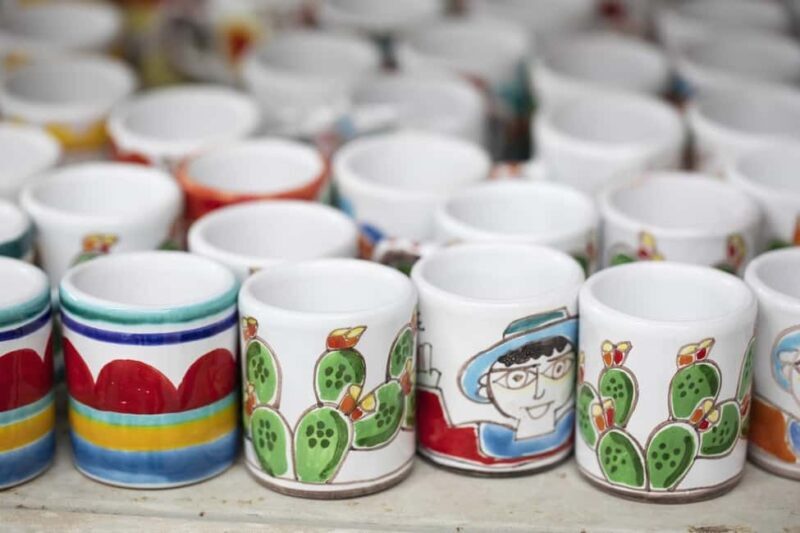 Ceramic workshop in Catania with a local expert - The Value of the Experience