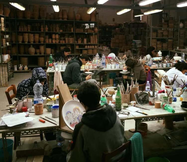 Ceramic workshop in Catania with a local expert - FAQs