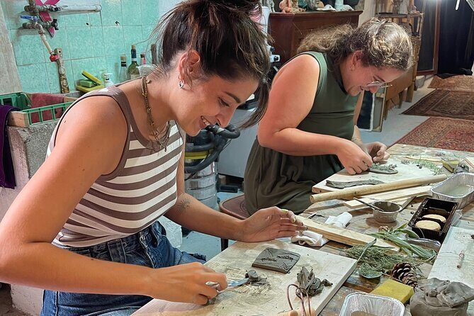 Ceramic Workshop with Local Artist - Key Points