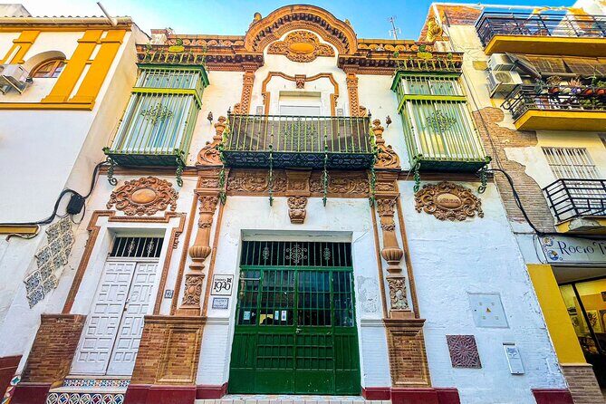 Ceramics classes in Seville  Learn lathe, majolica or mosaic - Key Points