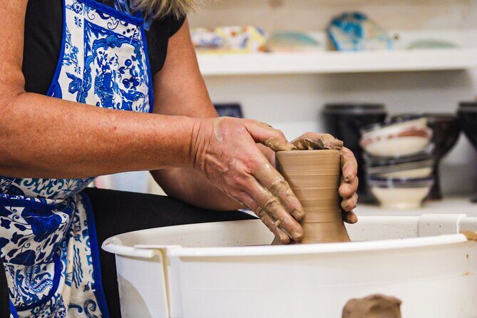 Ceramics classes in Seville  Learn lathe, majolica or mosaic - FAQ