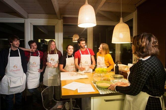 Cesarine: Cooking Class with tasting at Local's Home in Milan - Key Points