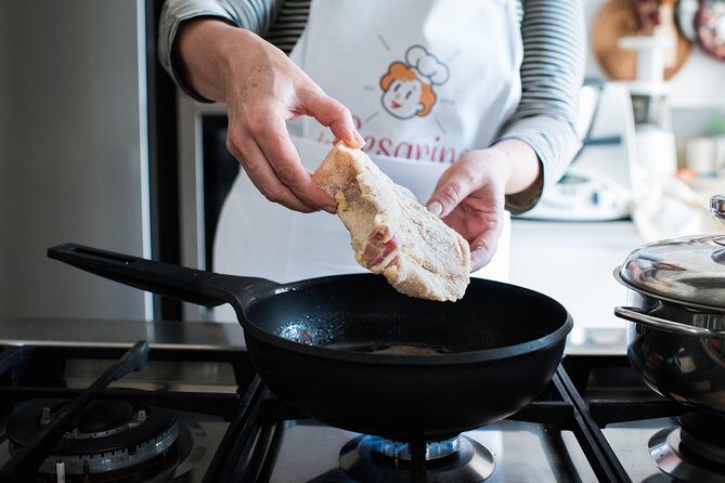 Cesarine: Cooking Class with tasting at Local's Home in Milan - What Travelers Are Saying