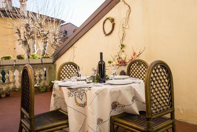 Cesarine: Small group Pasta and Tiramisu class in Varenna - Authenticity, scenery, and expert guidance