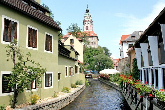 Cesky Krumlov Small-Group Day Trip from Vienna - FAQs