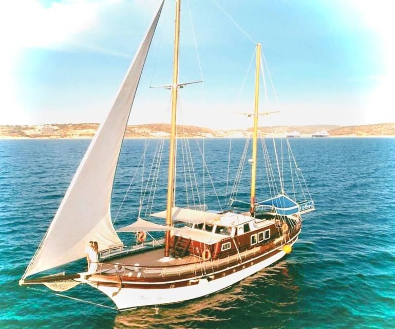 Cesme: Small Group Boat Tour with Open Buffet Lunch - Who Is This Tour Best For?