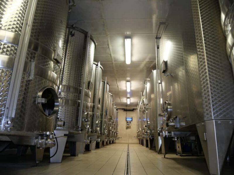 Chablis: Tour and tasting Family-run winery - Introduction