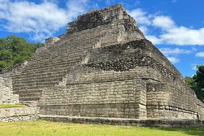 Chacchoben Mayan Ruins and Mahahual Lighthouse Combo Tour - Authenticity and Experience Quality