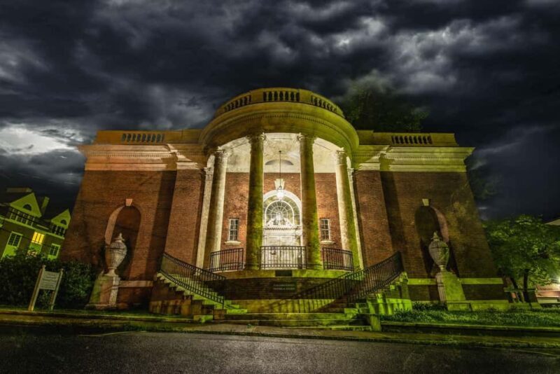Chains, Coffins, & Curses: Charlottesville Ghost Tours - Who Should Book This Tour?