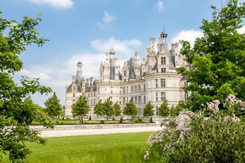 Chambord: Private Guided Tour of the Castle + Reserved Entry - Real Traveler Insights & Tips