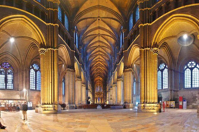 Champagne Tour from Paris by minivan with Reims Cellars & Champagne Tasting - The Realities: Pros and Cons from the Traveler Perspective