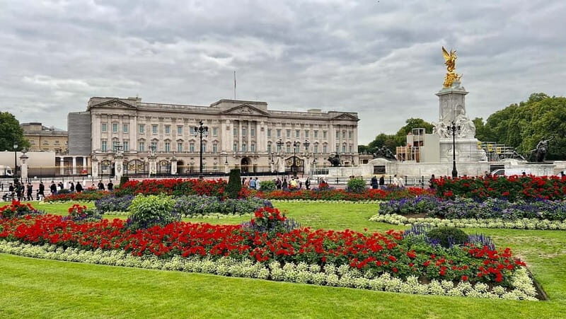 Changing of the Guard at Buckingham Palace Walking Tour - Practical Details and Why They Matter