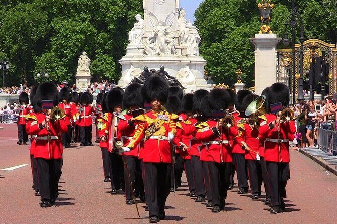 Changing of the Guard & Buckingham Palace Guided Tour Small Group - The Sum Up: Is This Tour Right for You?