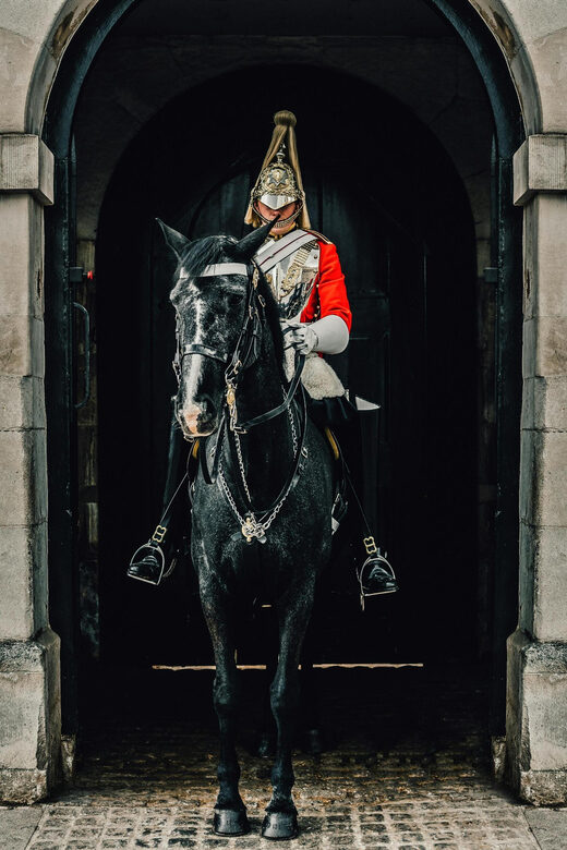 Changing of the Guard Experience in London - FAQ