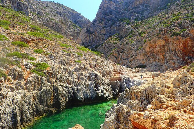 Chania: Hiking through History and Hidden Gems at Katholiko Bay - A Closer Look at the Katholiko Bay Tour