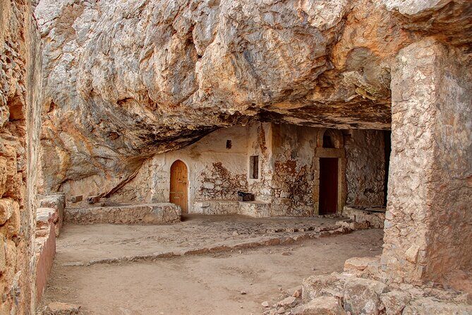 Chania: Hiking through History and Hidden Gems at Katholiko Bay - Authentic Experiences and Tips from Reviewers