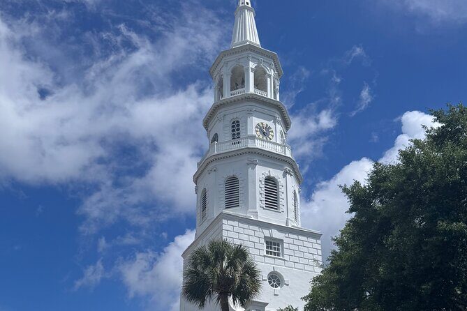 Charleston Signature History Walking Tour: Explore the Past - Key Points: