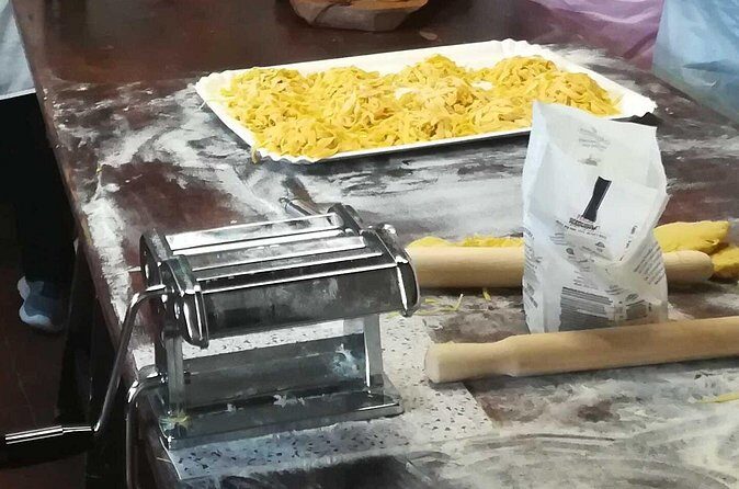 Charm of Tuscany, Cooking Classes, Wine Cellars, Archeology. - Who Will Love This Tour?