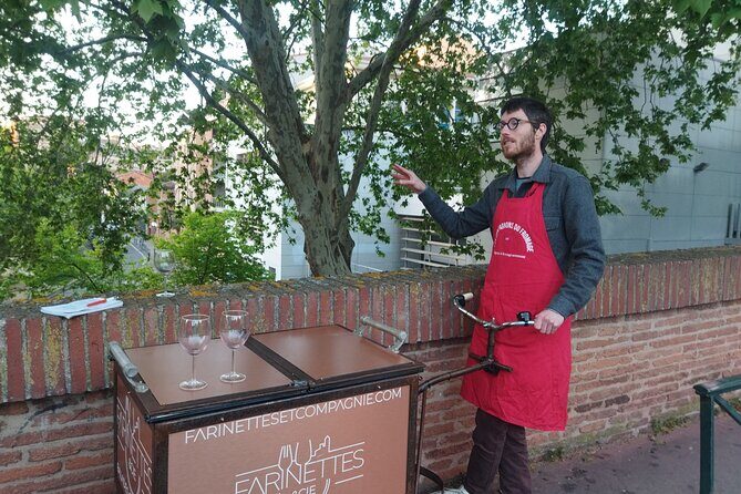 Cheese food-tour through downtown Toulouse - Fondation Bemberg: Art, Pastel, and Cheese